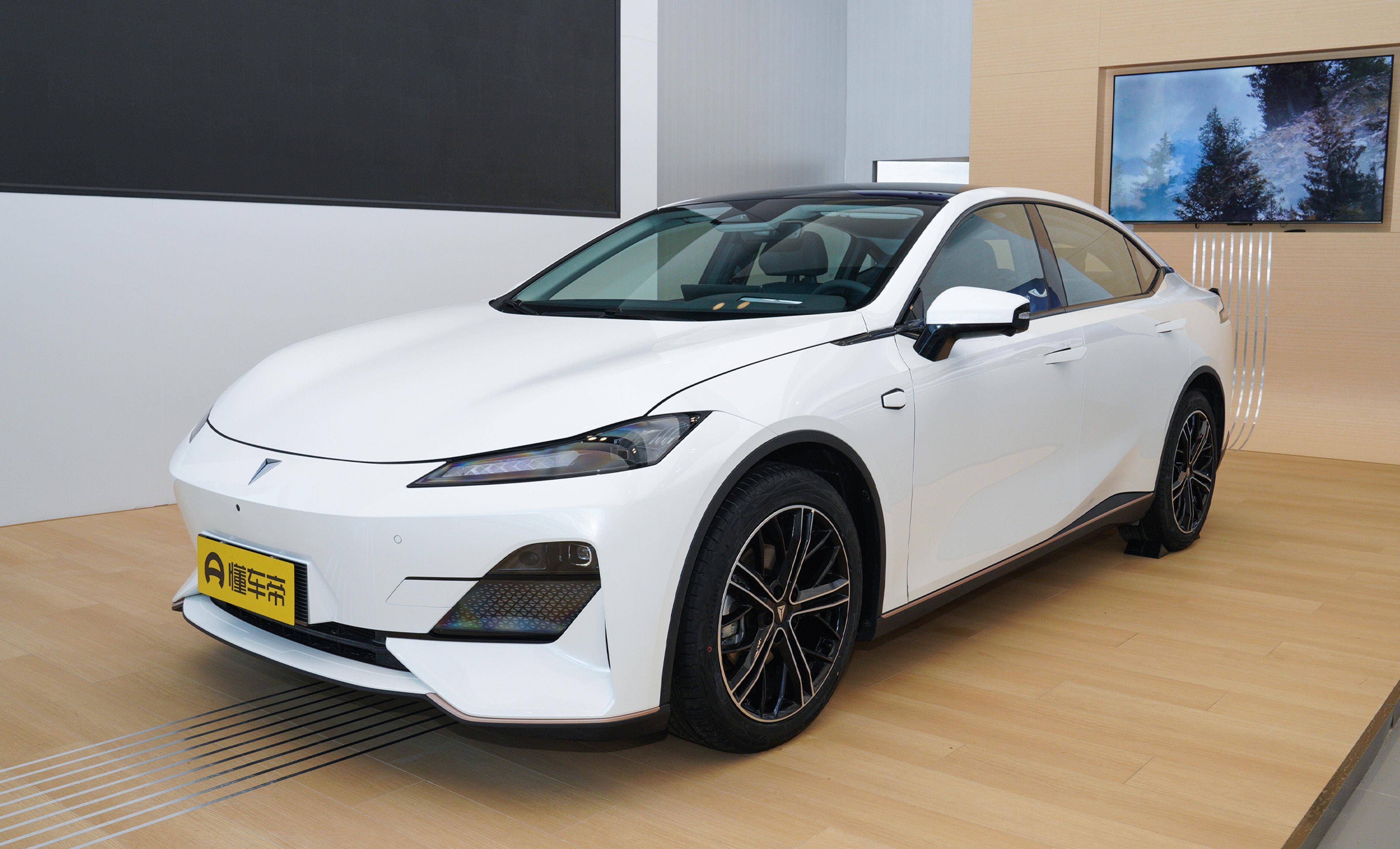 3月售出4103辆，环比下降33%，3月长安深蓝SL03能重振销量吗？_搜狐汽车_搜狐网