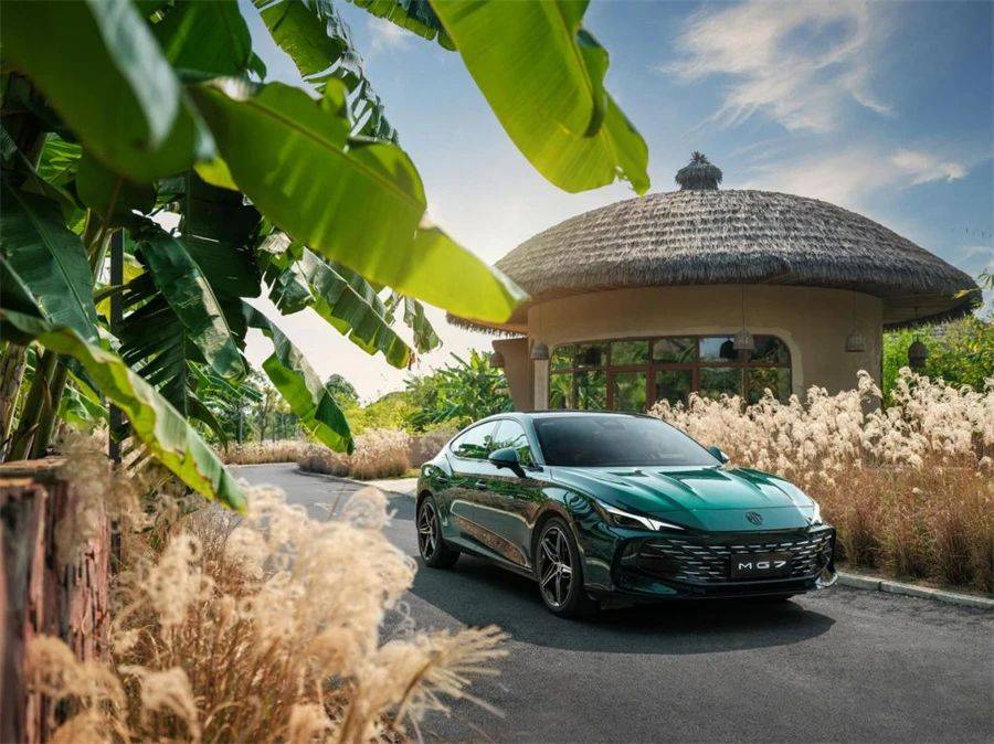 MG7上市11.98万起，零百加速6.5s还有电子限滑差速 卷王不过如此!_搜狐汽车_搜狐网