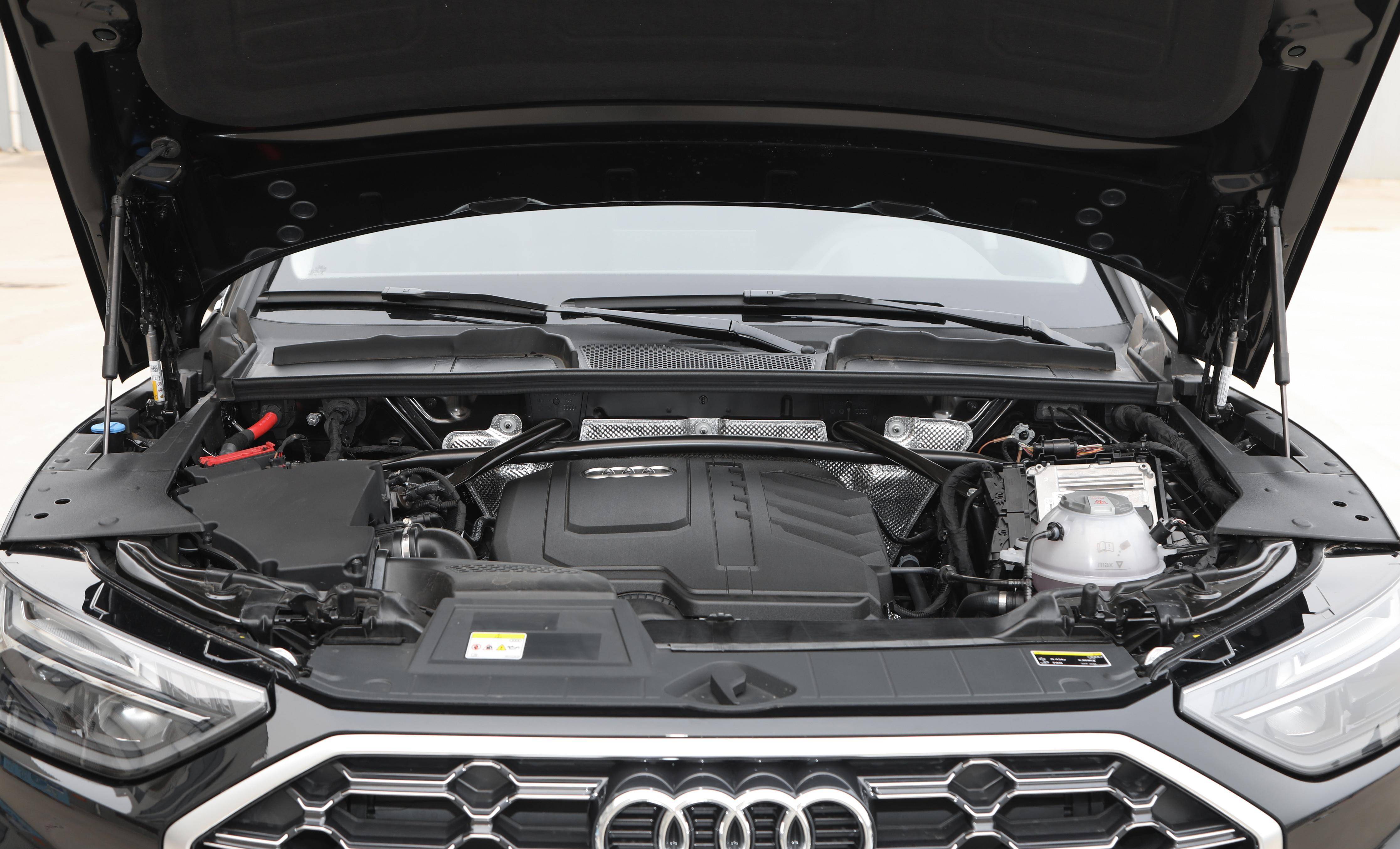 四十万级燃油或新能源SUV,奥迪Q5L与蔚来ES6 ，该如何选？_搜狐汽车_搜狐网