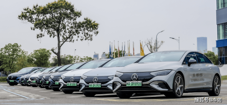 超700km试驾奔驰EQE：擅长高速极限飙车，魅力不止于后轮转向_搜狐汽车_搜狐网