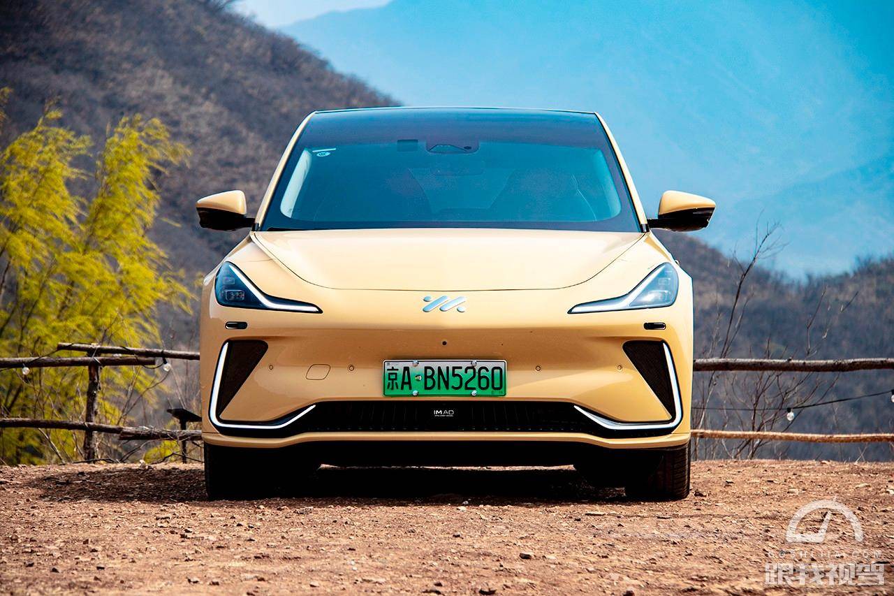 试驾智己LS7，30万级中大型轿跑SUV，可以享受跑山乐趣_搜狐汽车_搜狐网