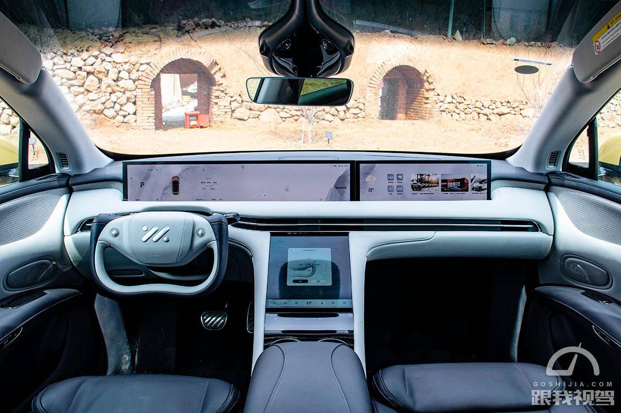 试驾智己LS7，30万级中大型轿跑SUV，可以享受跑山乐趣_搜狐汽车_搜狐网