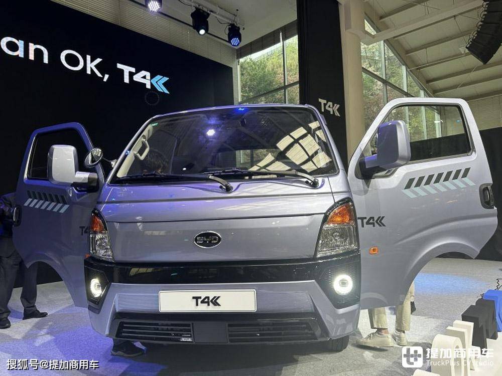 专为韩国市场打造，比亚迪推出1吨级小卡T4K，实拍带您看配置如何_搜狐汽车_搜狐网