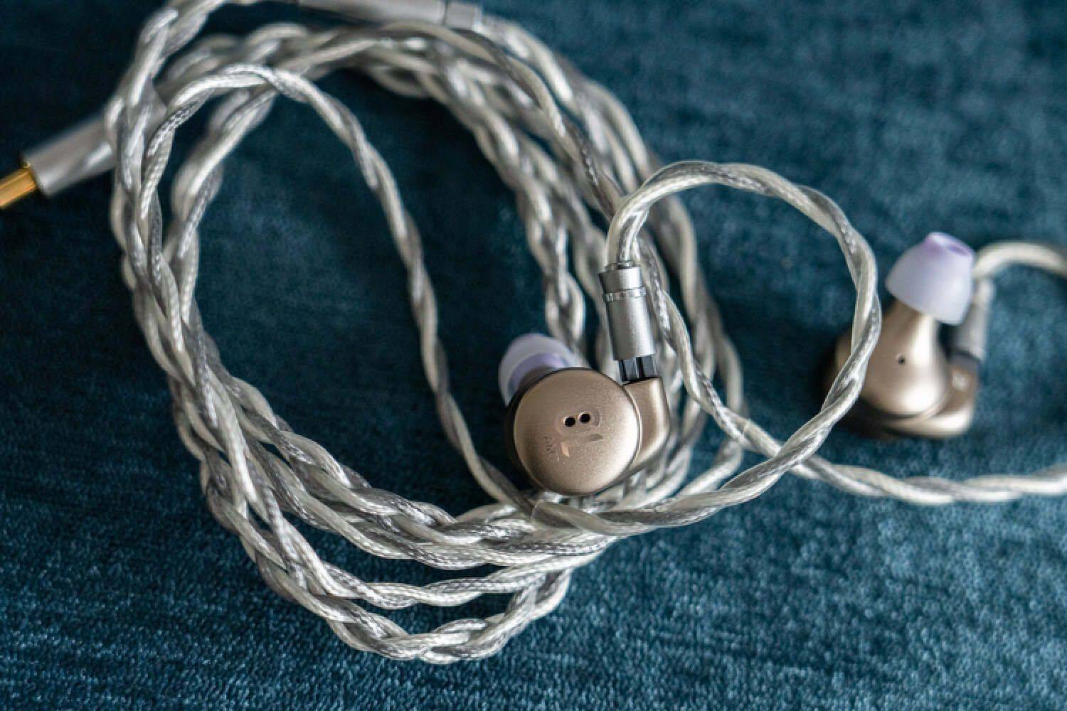 万元价位的“准T0”耳塞？解读金平面 GL-AMT16_手机搜狐网