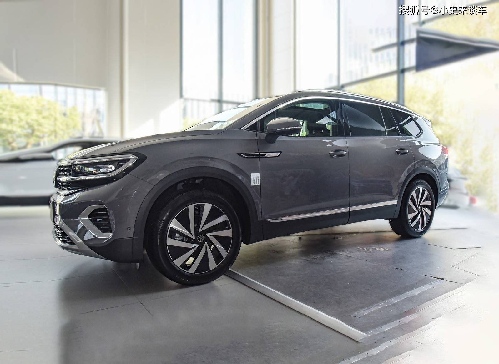全新大众TALAGON上市！不足30万车长5152mm，大六座布局配V6引擎_搜狐汽车_搜狐网