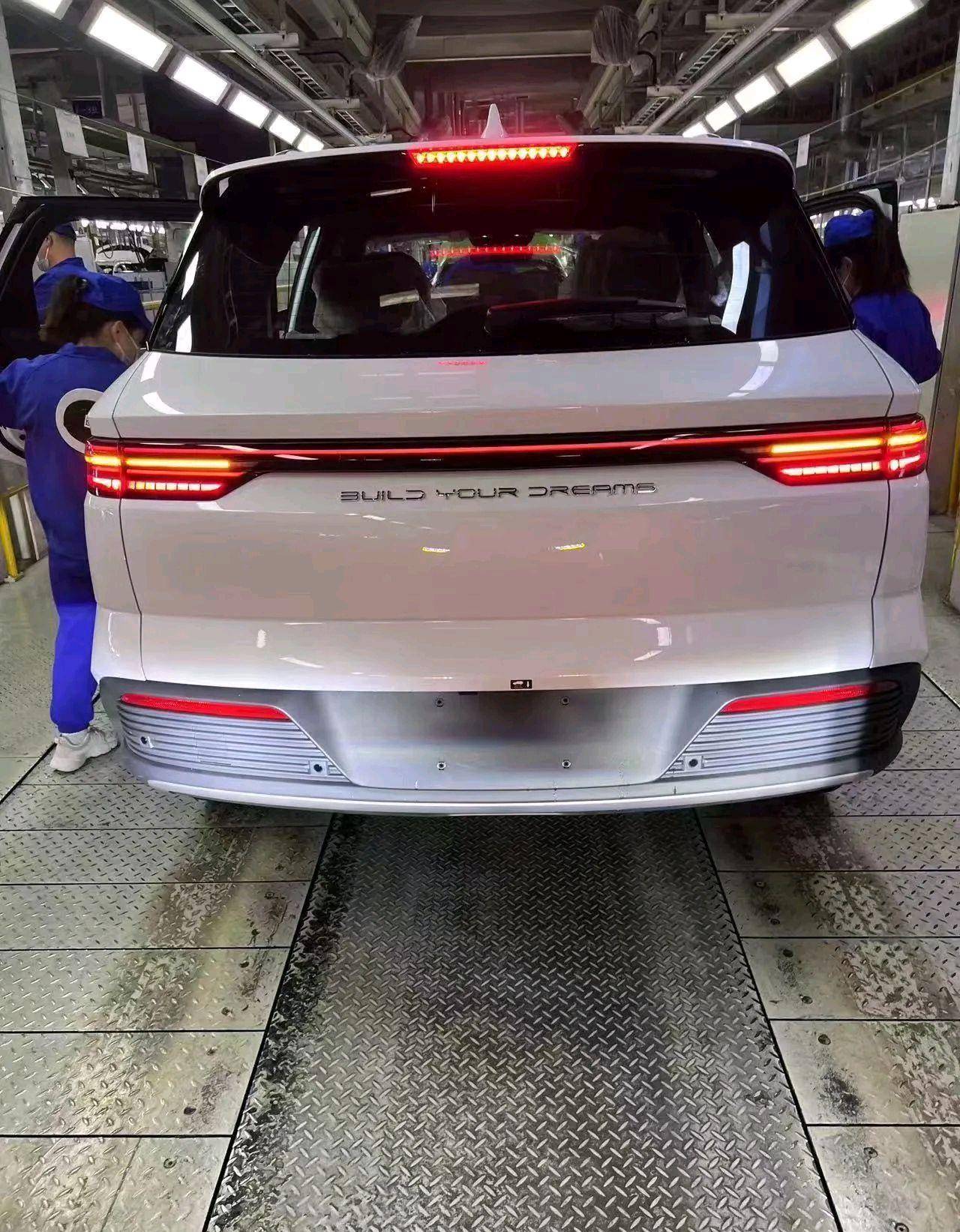 中国最畅销SUV：比亚迪宋PLUSDMI第二代来袭，底盘大升级可能官降_搜狐汽车_搜狐网