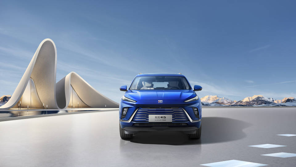 别克E5售20.89万起，轴距近3米续航620km，合资纯电掀到地板了！_搜狐汽车_搜狐网