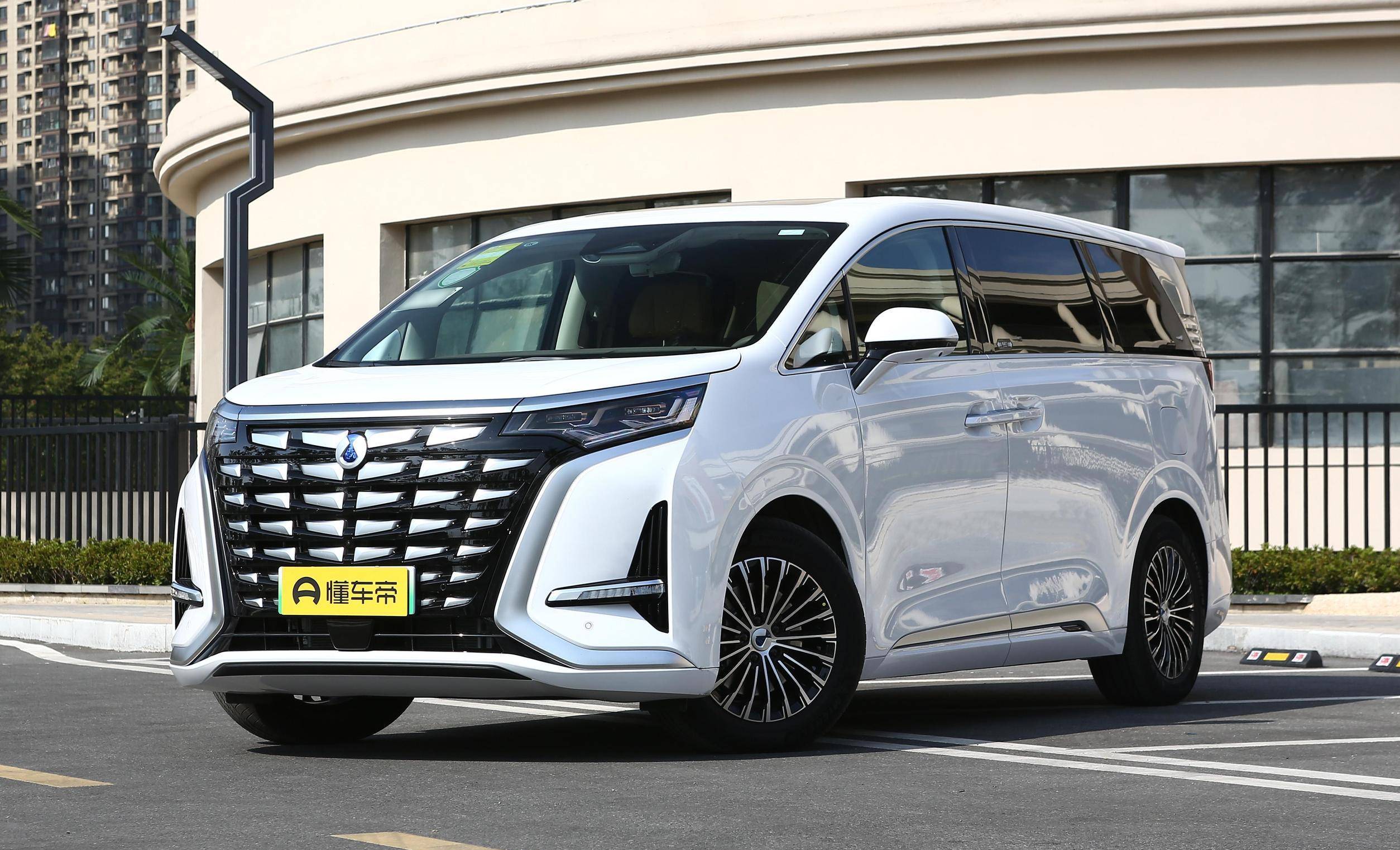 广汽传祺E9：配2.0T插电混动系统，竞争1.5T插混的腾势D9有戏吗？_搜狐汽车_搜狐网