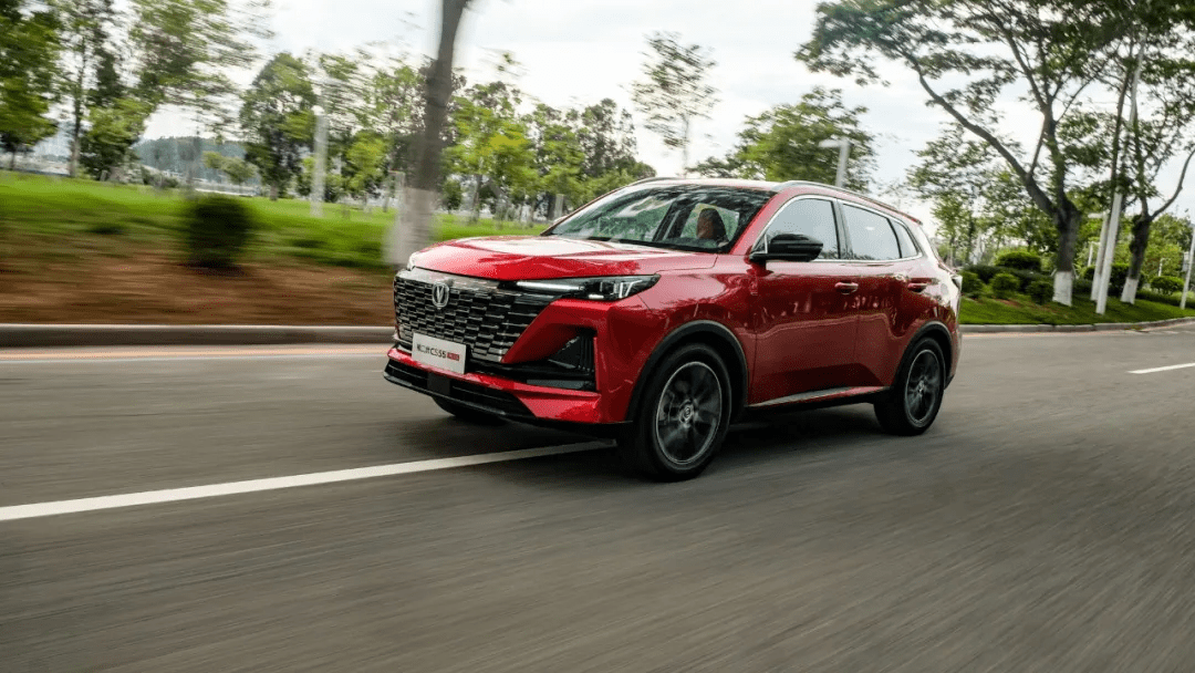 CS55PLUS对比博越COOL，10万级国产入门SUV怎么选？_搜狐汽车_搜狐网