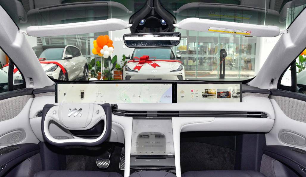 预算35万想买中大型SUV，领克09和智己LS7，选谁合适？_搜狐汽车_搜狐网