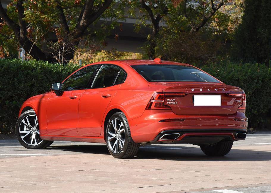 又一豪车倒下了，气场超过奥迪A4L，搭2.0T＋8AT，车长接近4米8_搜狐汽车_搜狐网