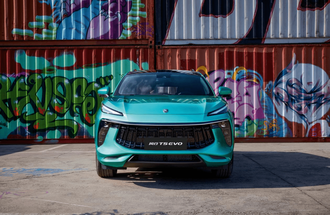 花10W买30W的体验！年轻人的第一台SUV就该这么选！_搜狐汽车_搜狐网