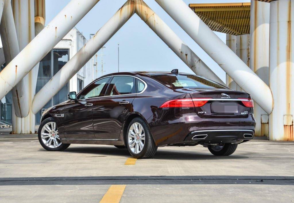 这豪车真接地气，比A6大，标配200马力和8AT，才30万_搜狐汽车_搜狐网