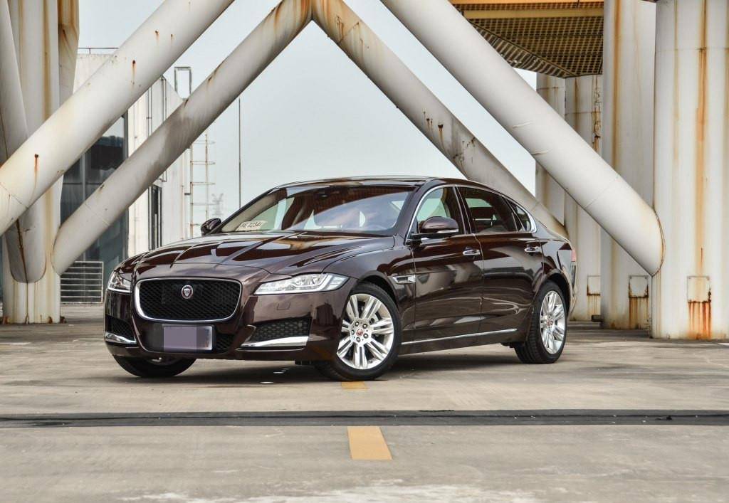 这豪车真接地气，比A6大，标配200马力和8AT，才30万_搜狐汽车_搜狐网