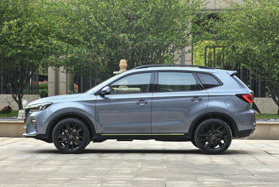 上汽荣威RX5 PLUS2021款如何成为“国潮”新宠！12.28万起_搜狐汽车_搜狐网