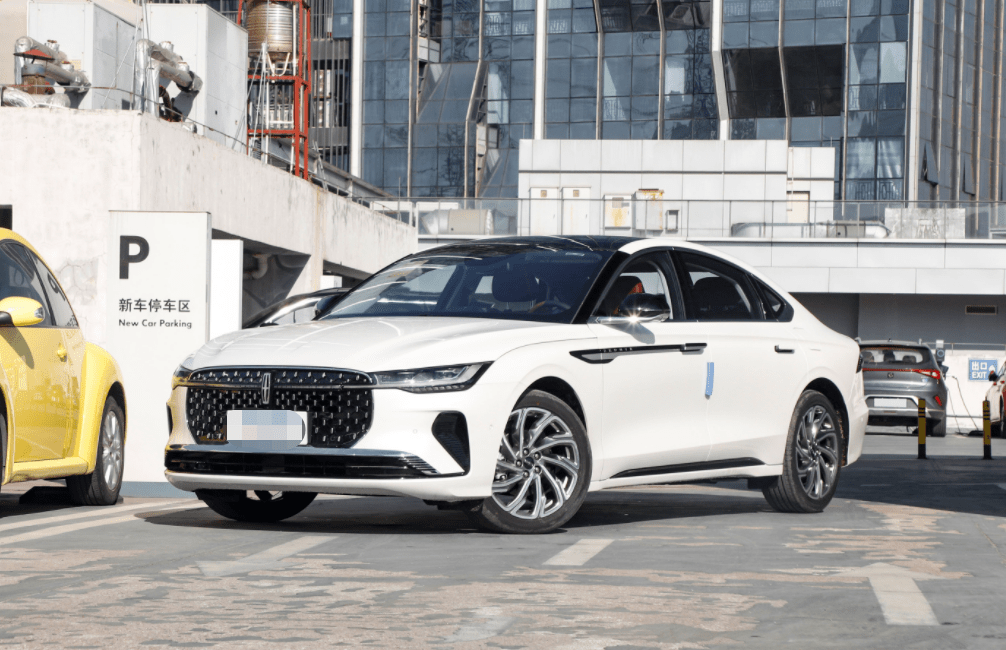 林肯Z和凯迪拉克CT5：你更倾向于哪个豪华品牌？_搜狐汽车_搜狐网