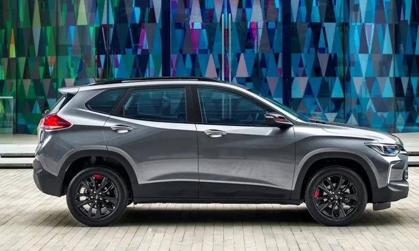 它仅售7.69万只为国人着想，比本田XRV霸气，油耗5L是“省油王牌”_搜狐汽车_搜狐网