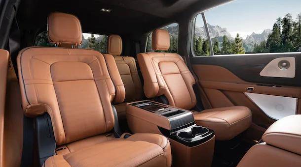 今日上市！标配3.0T＋10AT，能喝92号粗粮，让宝马X5都坐不住了_搜狐汽车_搜狐网