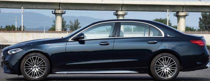 今日上市！标配9AT，内饰媲美百万豪车！从32万降至25万，开出去有面子_搜狐汽车_搜狐网