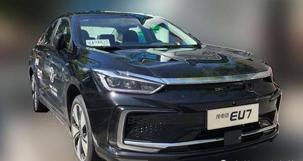 北汽纯电动SUV“EU7”首次曝光，外观神似“Urus”！_搜狐汽车_搜狐网