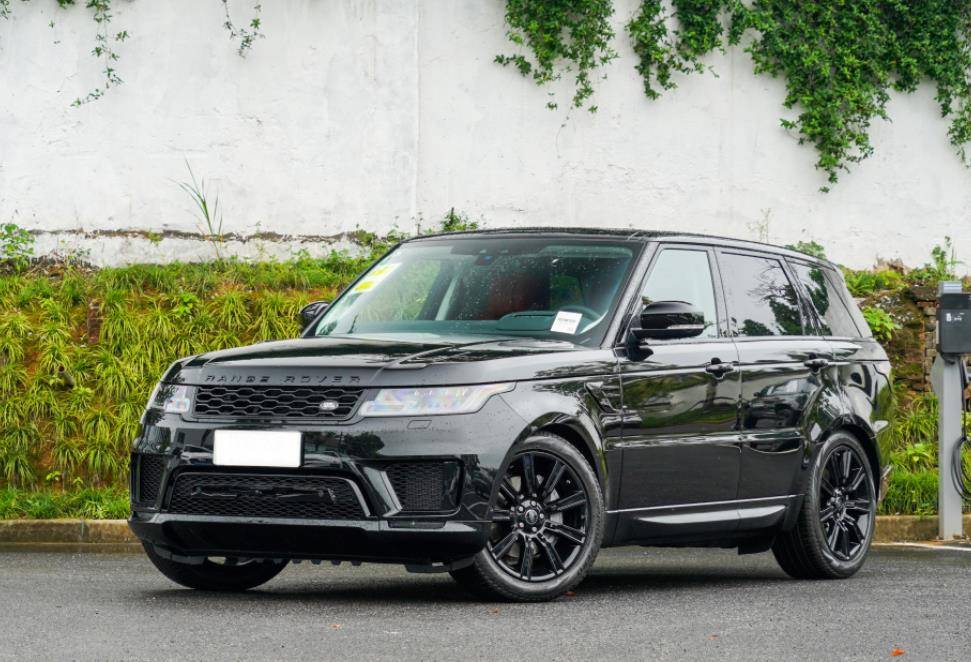 又一行政级SUV上市，搭575匹马力，标配全时四驱，4.5秒就能破百_搜狐汽车_搜狐网