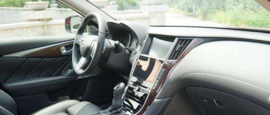 英菲尼迪Q50L和奔驰CLA级差距有多大？内行人：对比之后就知晓_搜狐汽车_搜狐网