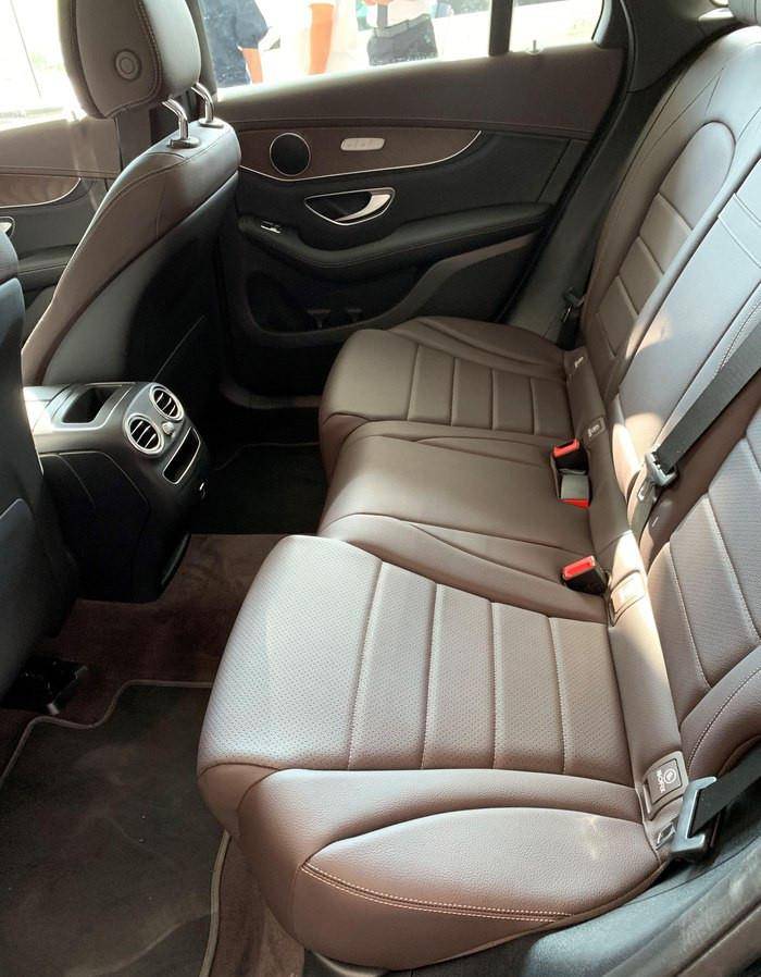 新款奔驰GLCL抵店，“满天星”前脸轴距近三米，实力迎战X3_搜狐汽车_搜狐网