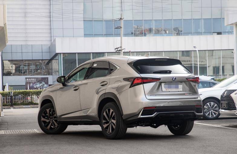 预算30万，没要奥迪Q5L选了雷克萨斯NX，开800公里，车主后悔了_搜狐汽车_搜狐网