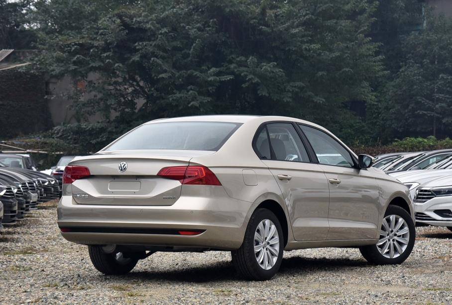 新款大众宝来登场，油耗5.6L＋6AT，比思域省心，11.1万起带国六_搜狐汽车_搜狐网