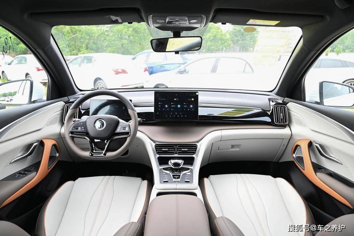 比亚迪最好卖的紧凑级SUV升级了，车身加长88mm，上市又是爆款？_搜狐汽车_搜狐网