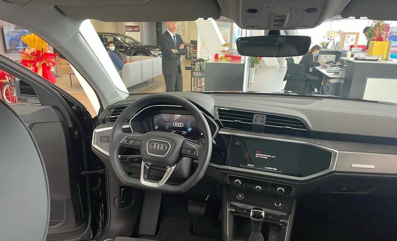 奥迪Q3，奔驰GLB，凯迪拉克XT4，林肯冒险家，预算25万该选哪款_搜狐汽车_搜狐网