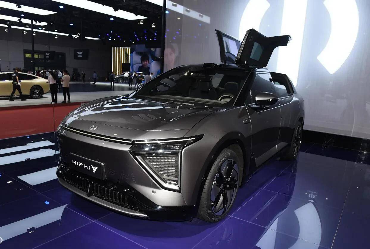 高合HiPhi Y80万，贵吗？那是因为你不够富有_搜狐汽车_搜狐网