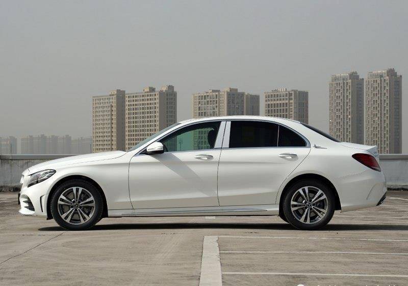 2020款“奔驰C200L”降价后销量猛增，网友：22万真香！_搜狐汽车_搜狐网