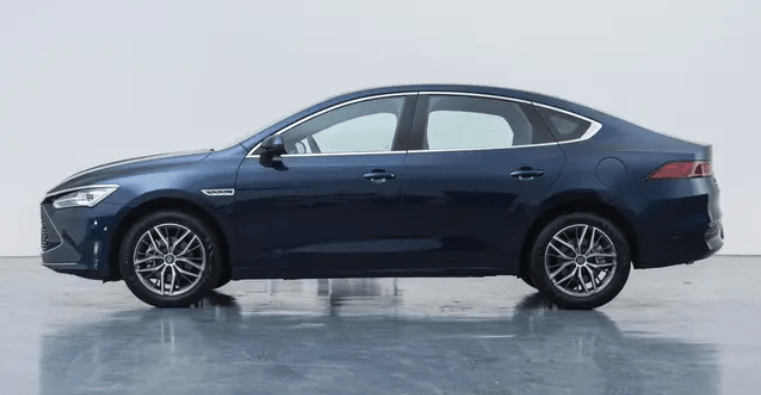 吉利银河又上新，秦PLUS DM-i能赢得过银河L6吗？_搜狐汽车_搜狐网