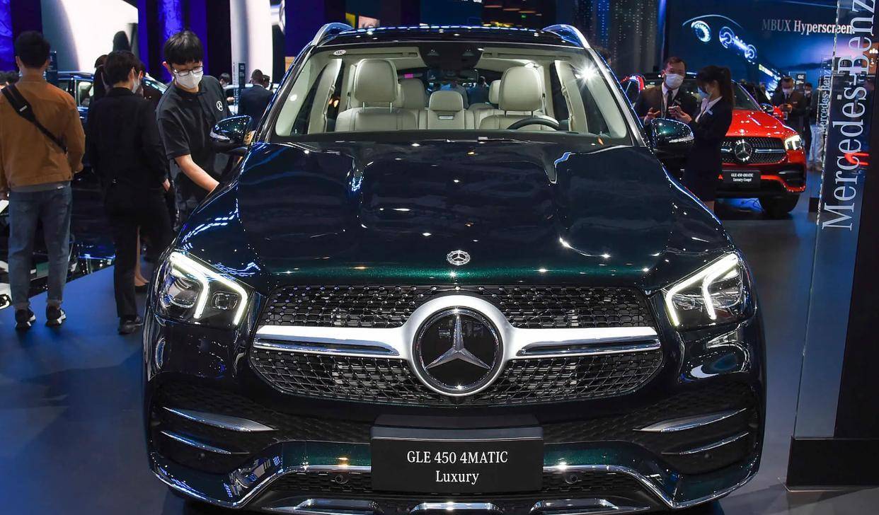 静态介绍奔驰GLE，外观大气内饰豪华，配2.0T，售价69.98万_搜狐汽车_搜狐网