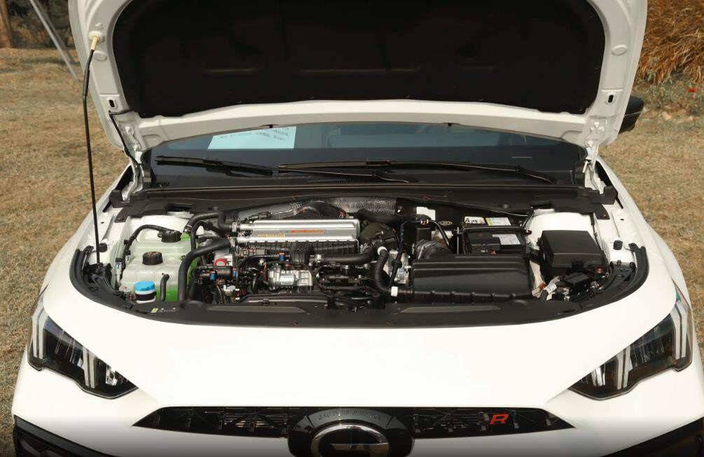 实拍影豹R，2.0T就有265马力，破百仅5.7秒，压力给到本田思域_搜狐汽车_搜狐网