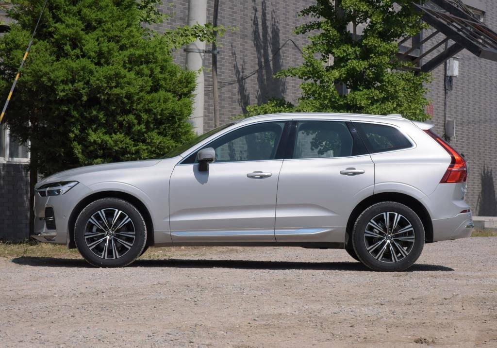 还有两天，全新沃尔沃XC60将上市，全系搭载2.0T＋48V，颜值更高了_搜狐汽车_搜狐网