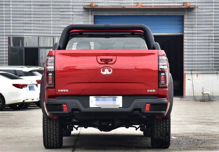 入门即高配的长城炮，2.0T＋8AT配四驱，涉水0.7米，16.98万_搜狐汽车_搜狐网