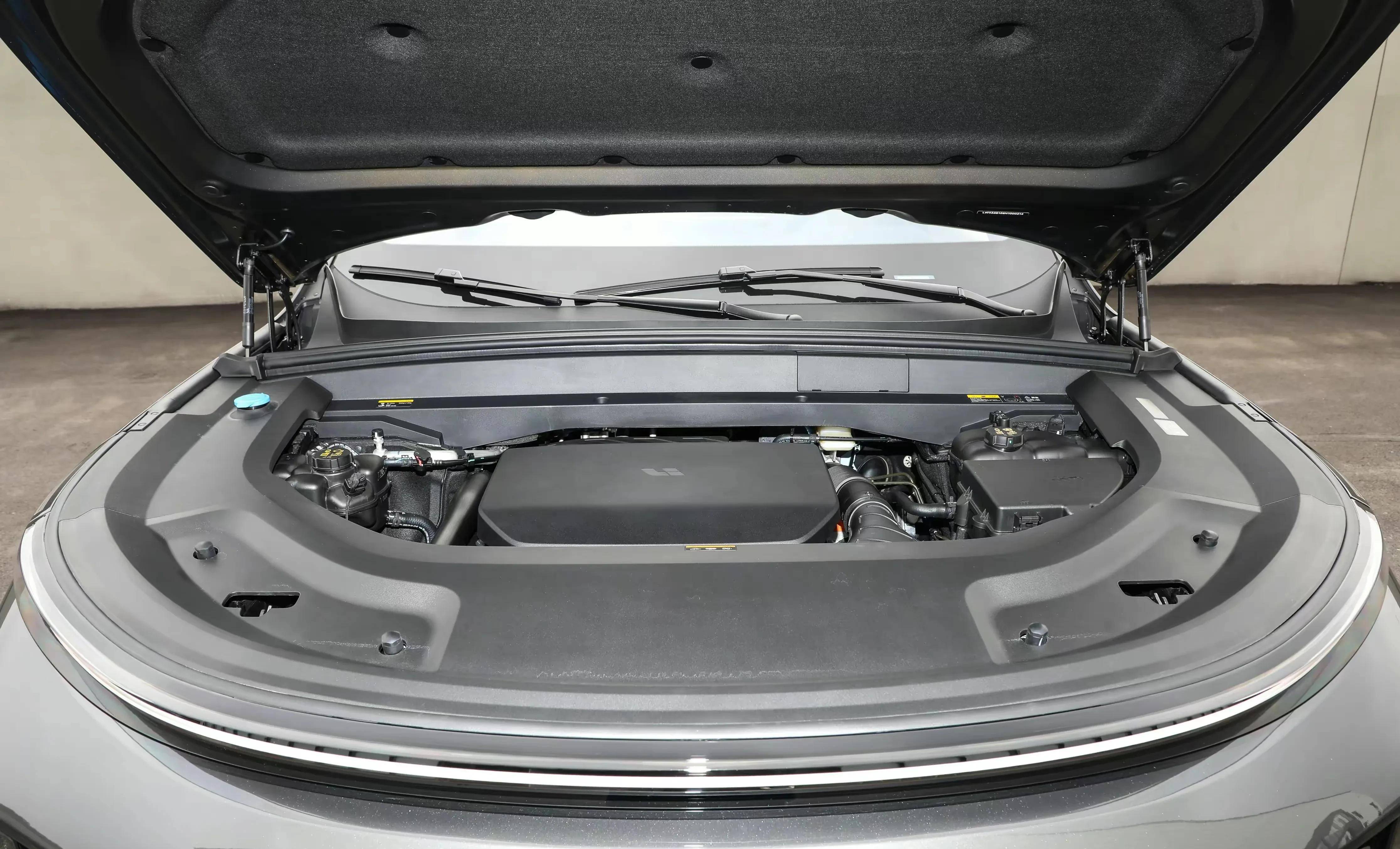 增程式不行？了解下理想L9再说，综合续航1315km，馈电油耗7.8L_搜狐汽车_搜狐网