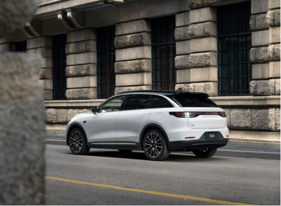 动力续航对决：零跑C11增程 vs 宋PLUS Dmi！_搜狐汽车_搜狐网