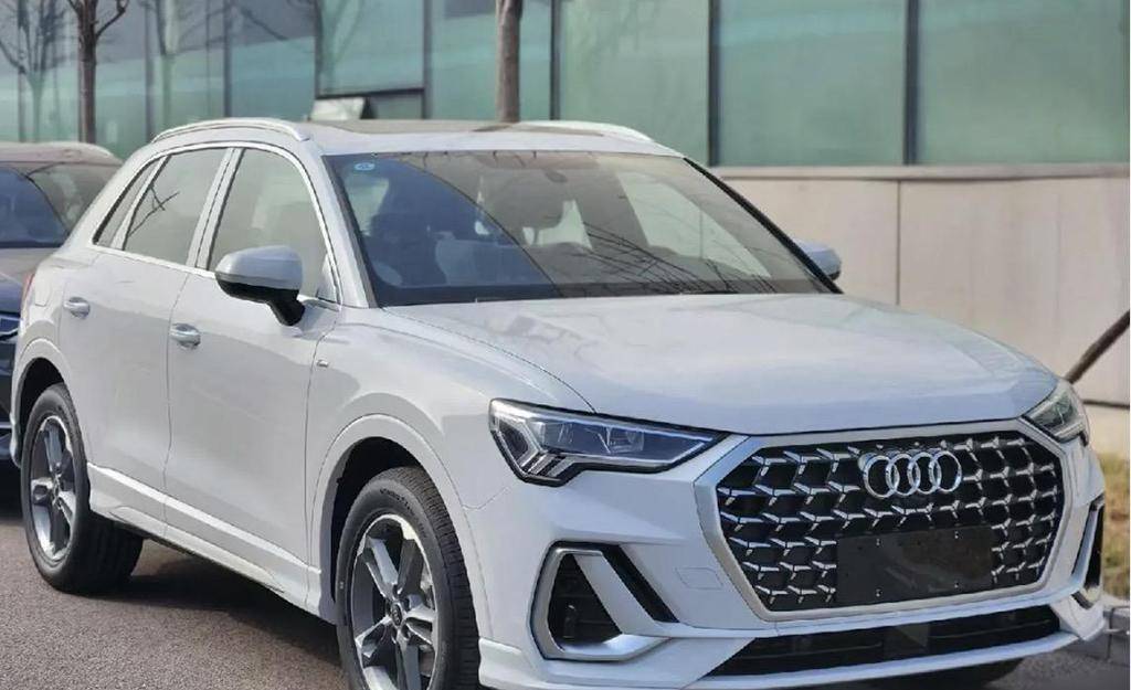 新“奥迪Q3”现车到店！外观不廉价，配置升级，搭1.5T EVO引擎_搜狐汽车_搜狐网