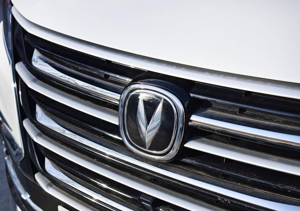 开它瞧不上汉兰达！2.0T＋爱信8AT＋蝶翼前脸，11.99W起配溜背_搜狐汽车_搜狐网