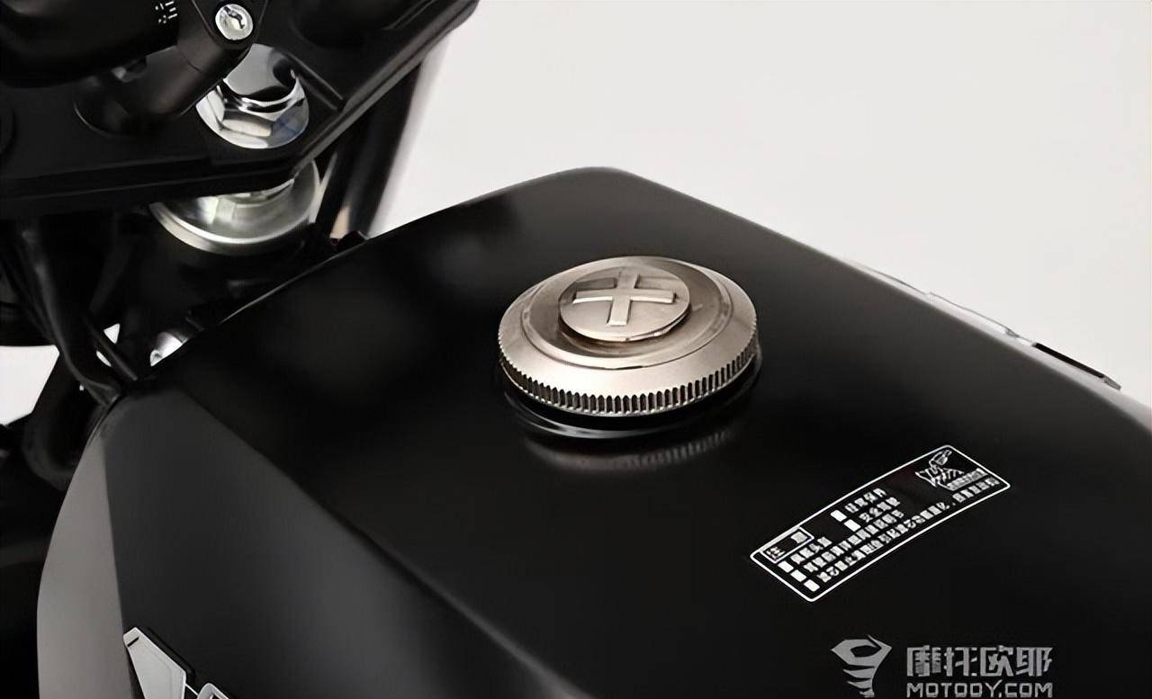 国产400cc迎来又一变革，高金GK400以性价比之名重出江湖_搜狐汽车_搜狐网