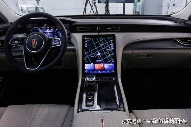 标配2.0T+8AT，颜值能打的红旗H6！19.28万元起买哪款合适？_搜狐汽车_搜狐网