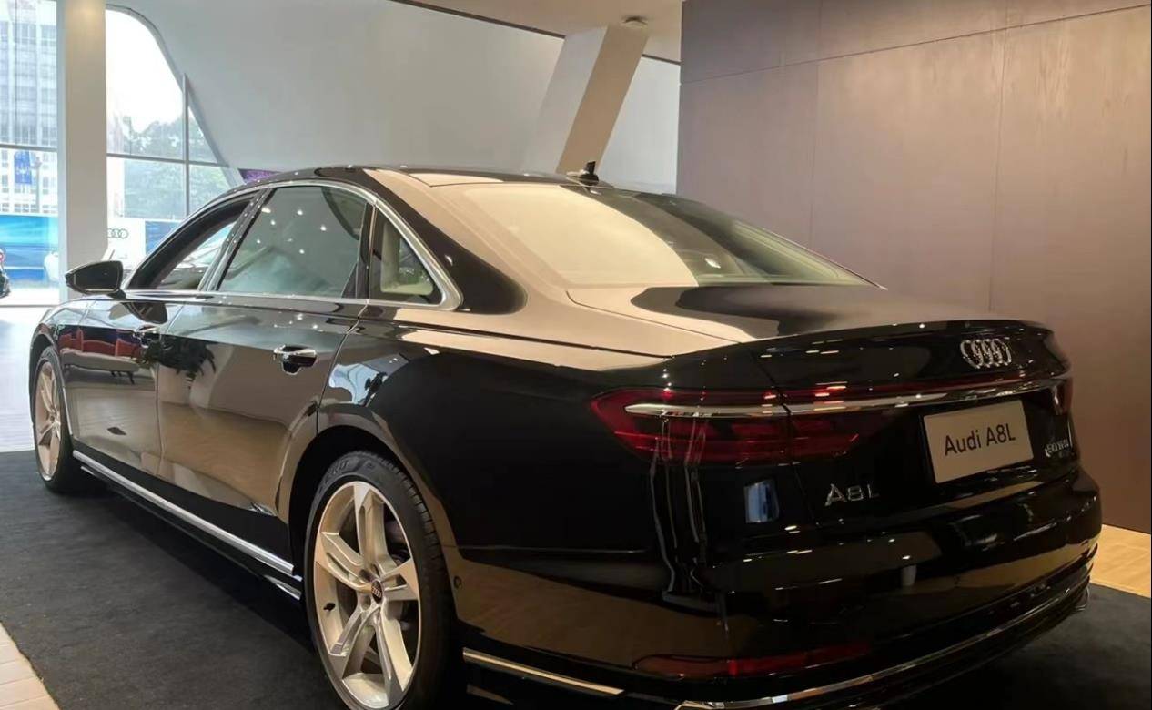 82.98万元起，外观升级明显，新款奥迪A8L正式上市_搜狐汽车_搜狐网