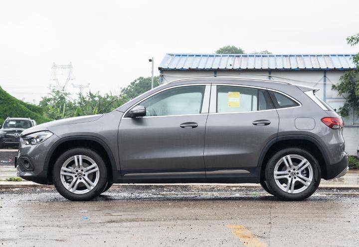 小打小闹的调整，售28.78万元，改款奔驰GLA 200值得考虑吗？_搜狐汽车_搜狐网