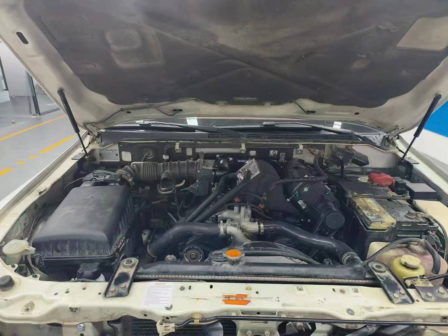 帕杰罗V93加装VT机械增压，简直猛到让人叹为观止！_搜狐汽车_搜狐网