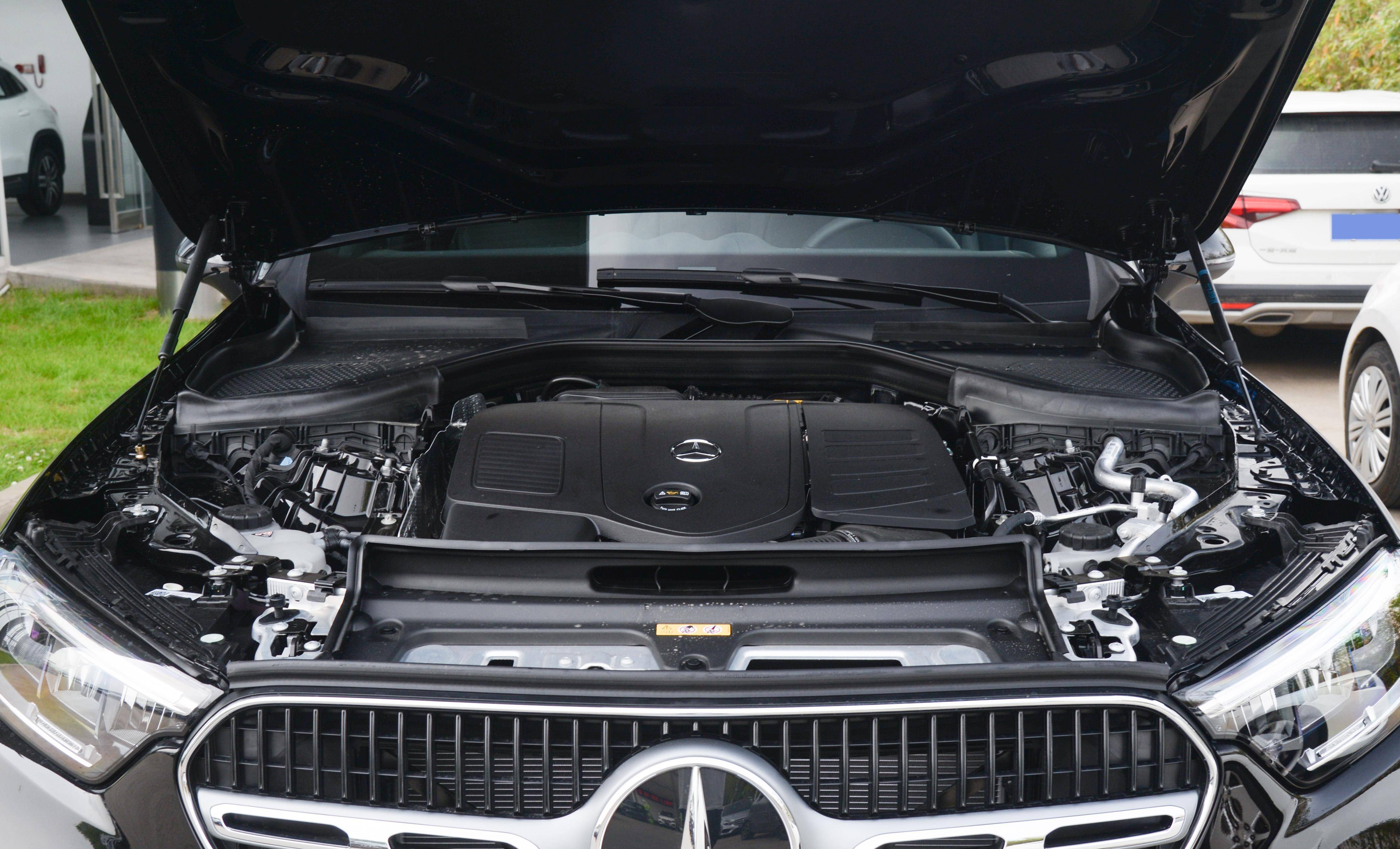 实拍奔驰GLC，全系2.0T+9AT动力，还带全时四驱，真是同级标杆？_搜狐汽车_搜狐网