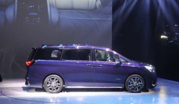 别克终于迎来“终极杀”，首款四座版“GL8 Avenir”即将上市！_搜狐汽车_搜狐网