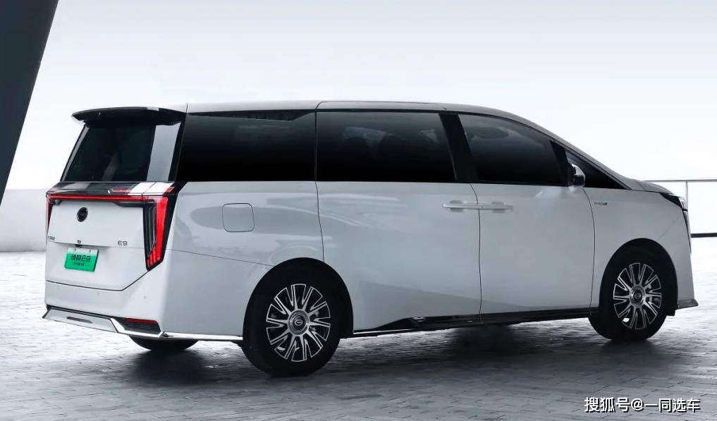 MPV市场高端局，传祺E9、腾势D9谁才是“顶流”？_搜狐汽车_搜狐网